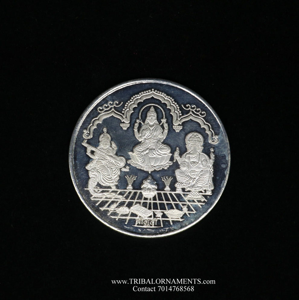 Open media 1 in modal